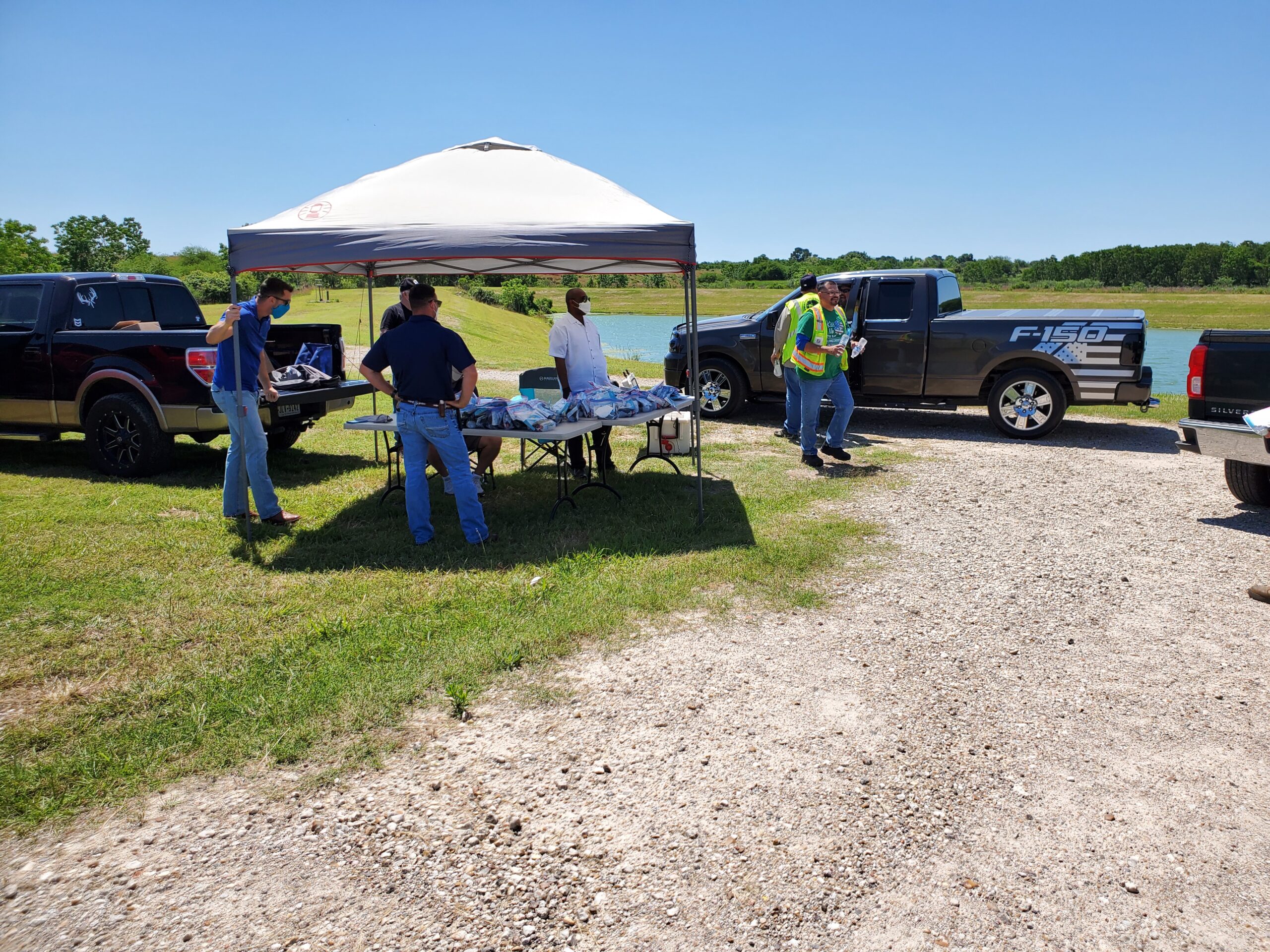 ILA Local 1351 Distributes Care Packages to Workers – SAGCD – ILA